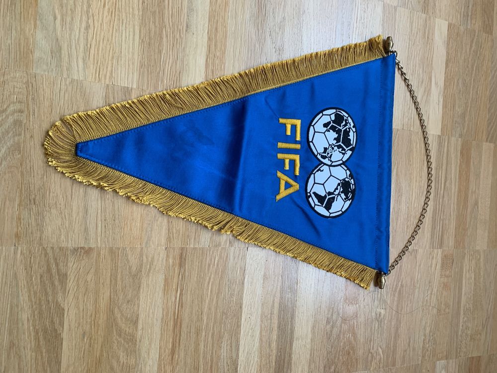 Fifa Wimpel (Gebraucht) in Sissach für CHF 10 – mit Lieferung auf ...