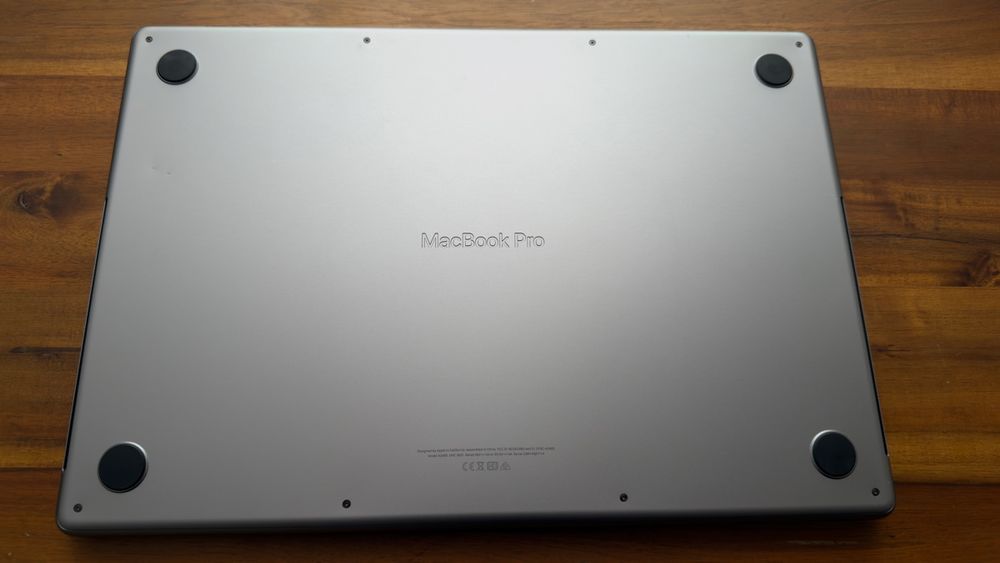 Apple MacBook Pro 16” M1 Pro, 16 GB RAM, 512 GB SSD (Gebraucht) in ...