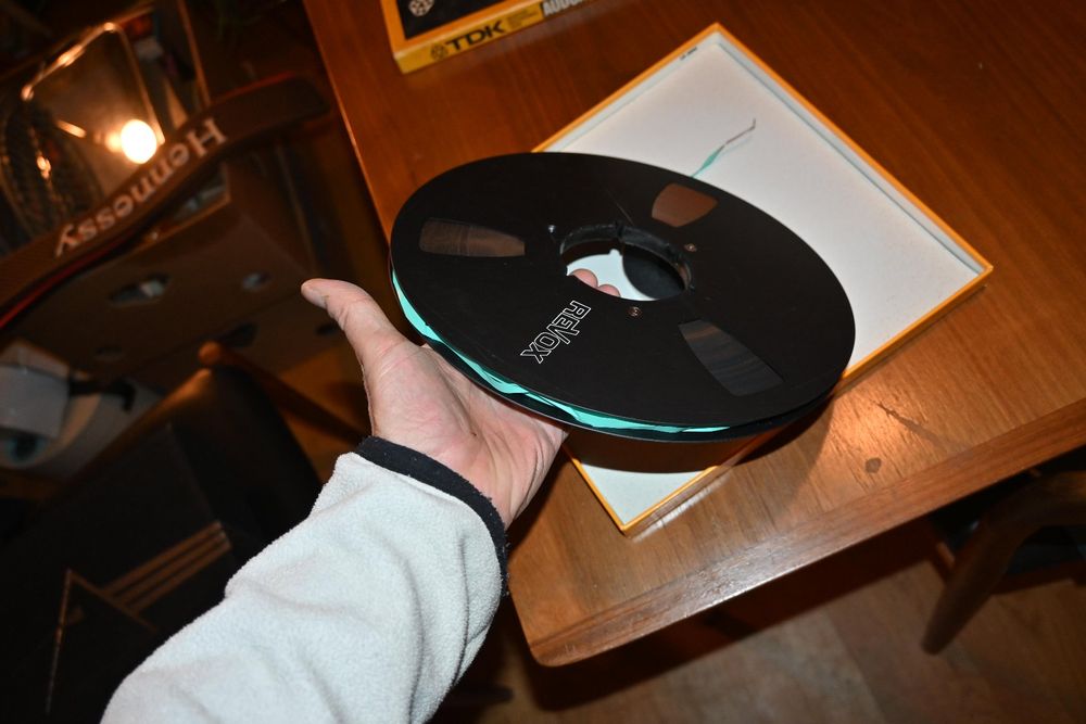 REVOX Spule m/BAND schwarz TDK KARTON (Gebraucht) in Pfaffhausen für ...