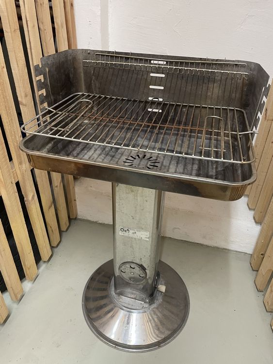 Holzkohlegrill (Gebraucht) in Sargans für CHF 20 – nur Abholung auf Ricardo kaufen
