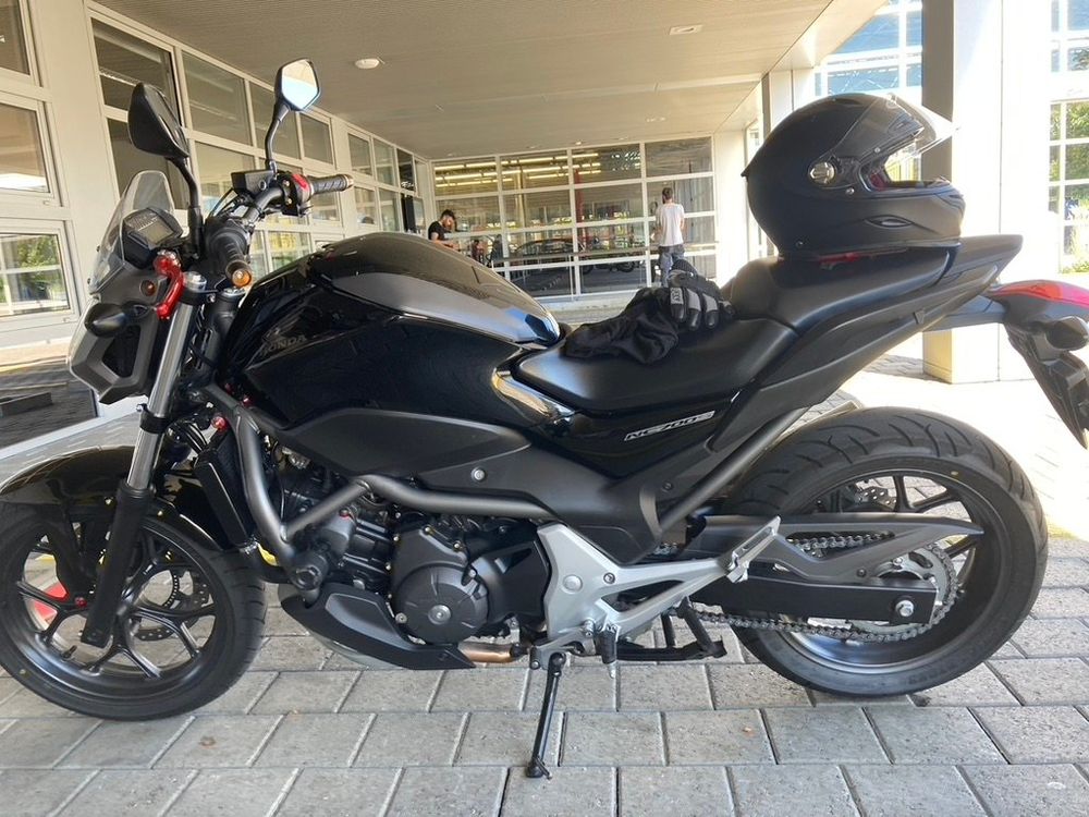 Motorrad: 2012 Honda nc700 sa (Gebraucht) in für CHF 2710 – nur ...