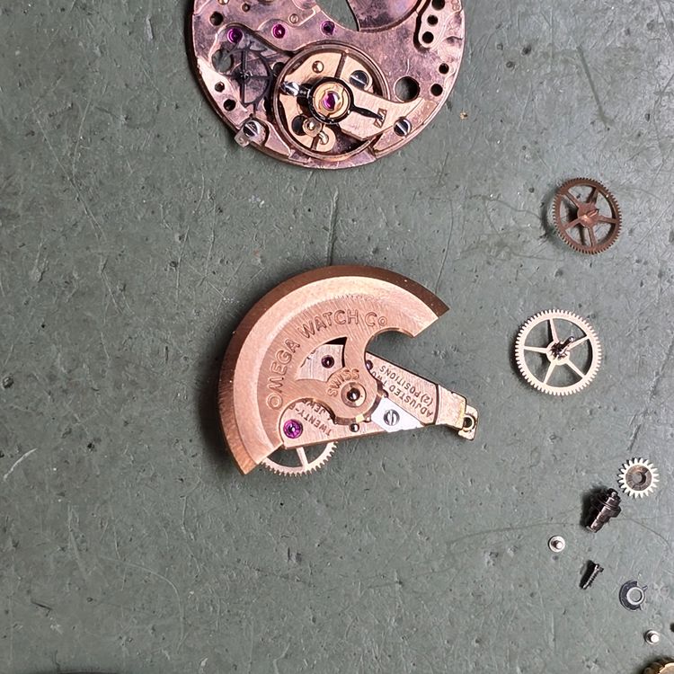 Sparts mouvement OMEGA 661 (Defekt) in Tramelan für CHF 30 – mit ...