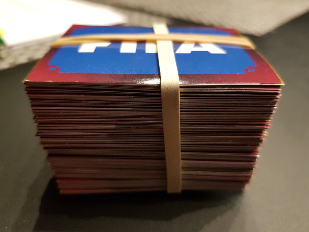 Panini Bilder Wm 22 (Neu (gemäss Beschreibung)) in Oberdiessbach für ...