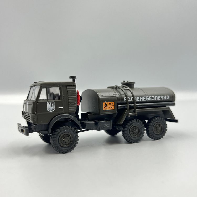Kamaz 4322 Tanker Ukraine Army 1/87 (1104) | Acheter sur Ricardo