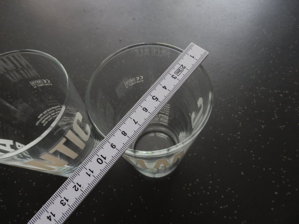 2x Atlantic Pale Ale Bierglas von Sharps Brewery, Glas (Gebraucht) in Jona für CHF 1 – mit ...