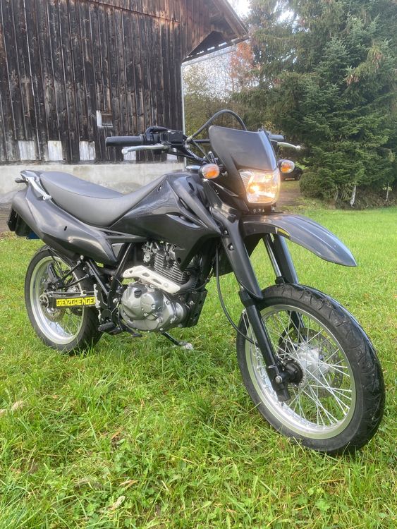 Suzuki DR 125 SM (Gebraucht) in St. Gallen für CHF 1290 – nur Abholung ...
