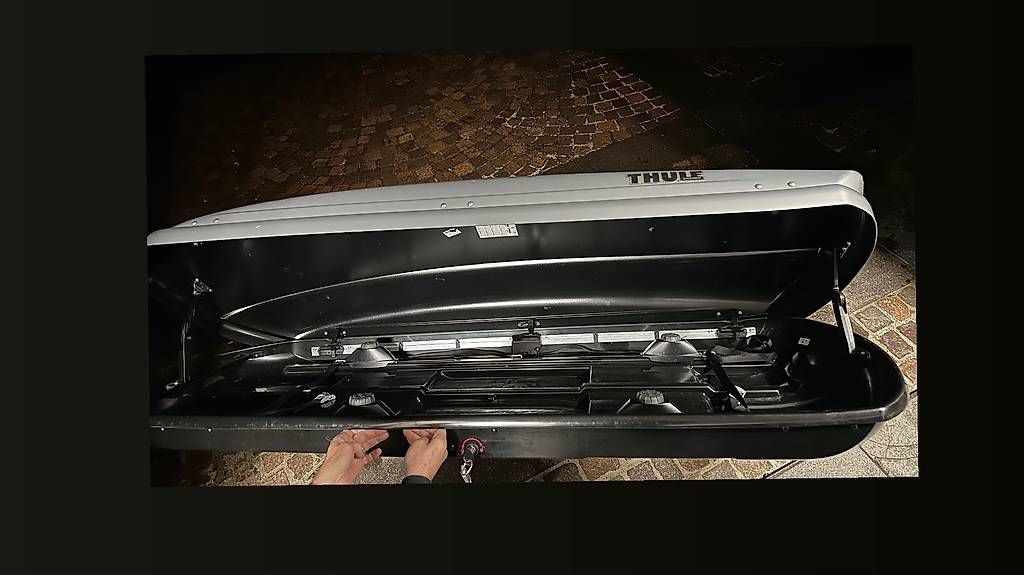 Thule Spirit 780 Dachbox inkl. Aero/Wing Bar 127 cm (Gebraucht) in ...