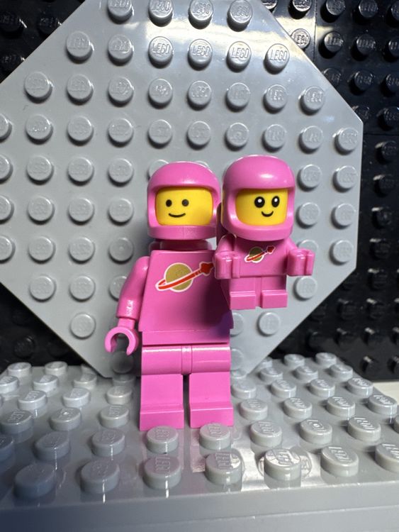 Lego Minifigur Spaceman Pink mit Spacebaby (Neu (gemäss Beschreibung ...