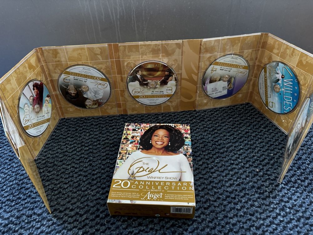 Oprah Winfrey Show 20th Anniversary DVD-Box Original (Gebraucht) in Konolfingen für CHF 10 – mit ...