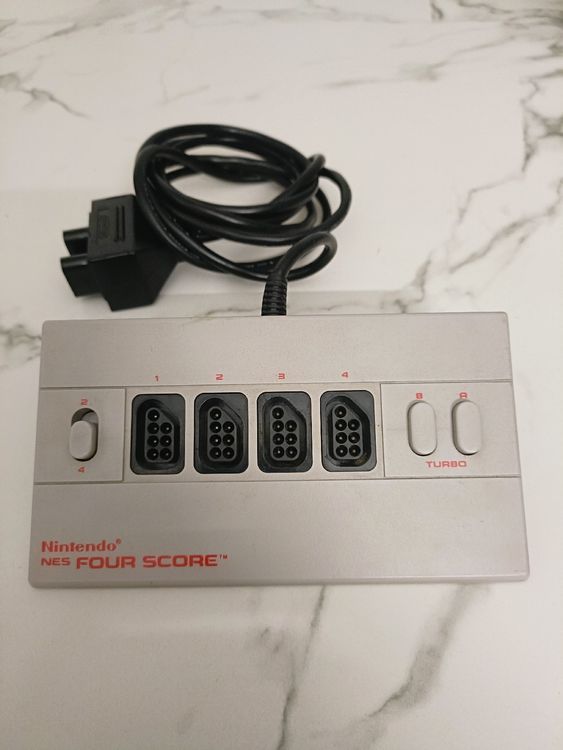Nes four Score Saubere Guter Zustand | Kaufen auf Ricardo