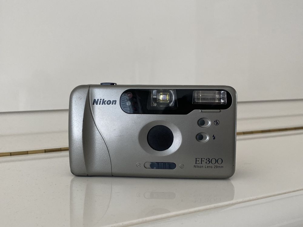 Nikon EF300 Analogkamera (Gebraucht) in Egg b. Zürich für CHF 27 – mit Lieferung auf Ricardo kaufen