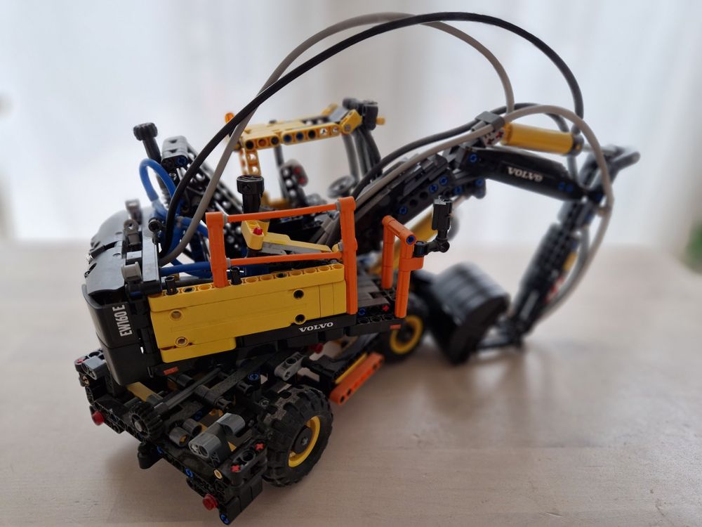 Lego Technic hydraulic Bagger (Gebraucht) in Therwil für CHF 23 – mit ...