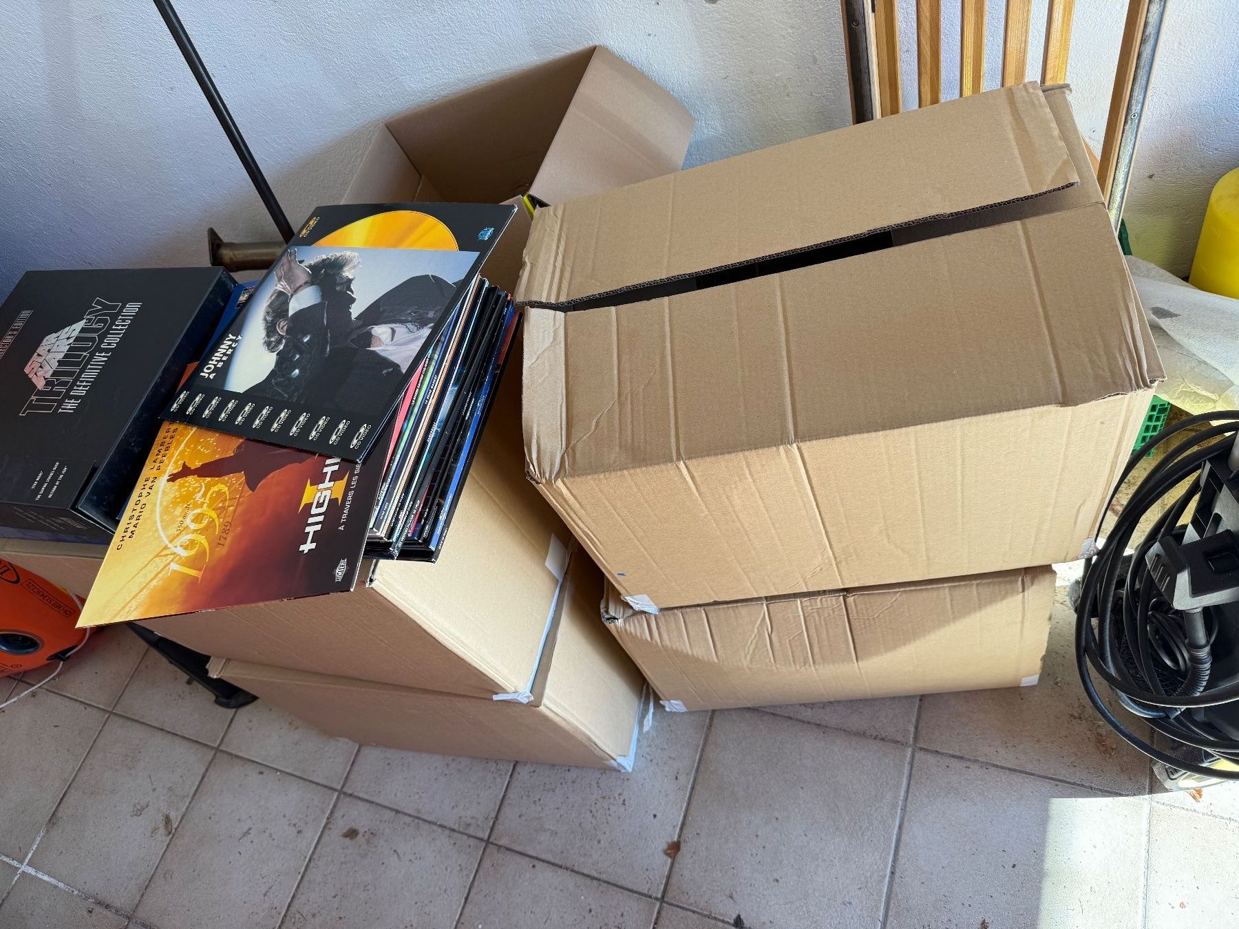LaserDisc collection (D'occasion) à Plan-Les-Ouates pour CHF 1 – avec ...