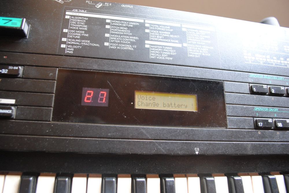 Yamaha DX7s Synthesizer (Defekt) in Aathal-Seegräben für CHF 162 – nur ...