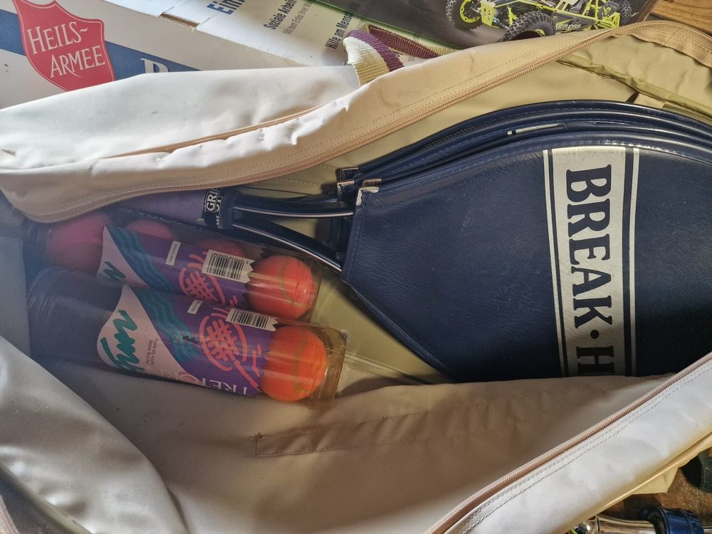 Tennis Racket Break + Bag + Balls, Fast Fun im Sommer! (Gebraucht) in ...