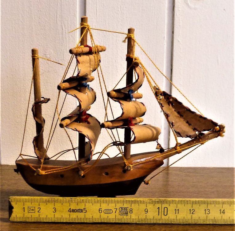 Altes Segelschiff (Gebraucht) in Murgenthal für CHF 22 – mit Lieferung ...