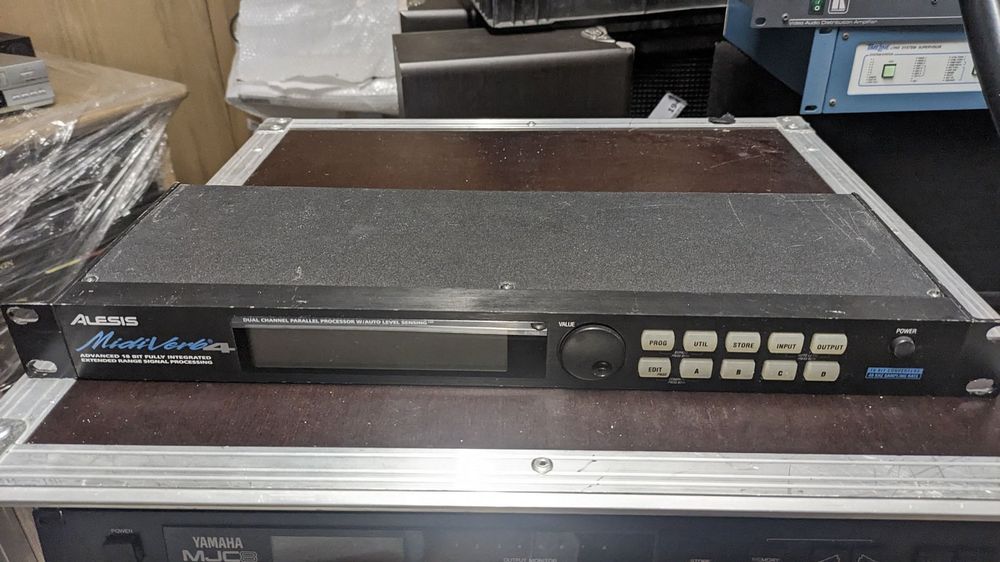 alesis midiverb 4 MIDI effects processor Signal Processor (Gebraucht ...
