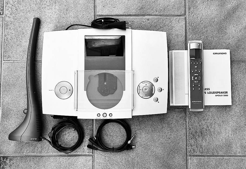 Grundig Apollo 2000 mit Antennenverstärker Radio (Gebraucht) in Trogen ...