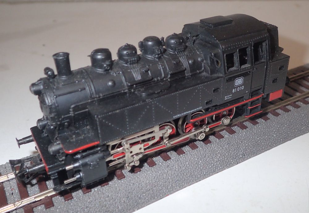 Märklin H0 - DB Dampflok 81 010 - Analog - Art. 3032 (Gebraucht) in ...