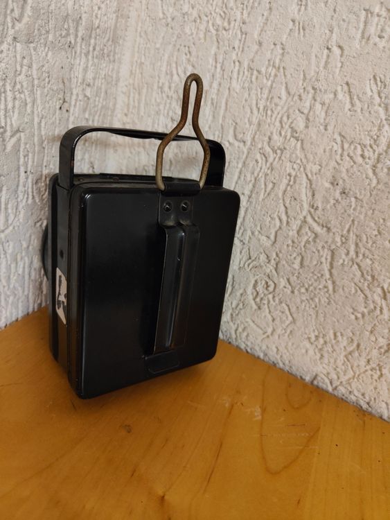 ALTE BATTERIE TASCHENLAMPE (Gebraucht) in Jeuss für CHF 6 – mit Lieferung auf Ricardo kaufen
