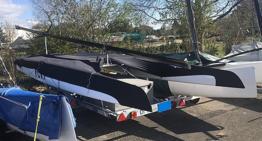 À vendre Remorque bateau Harbeck B 700 T Catamaran (D'occasion) à Cully ...