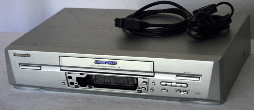 Videorecorder Panasonic NV-SJ222F magnétoscope | Kaufen auf Ricardo