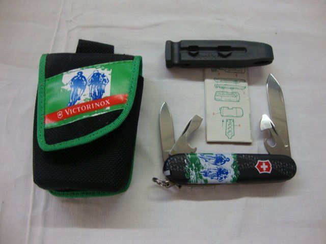 Spez. Vic. Messer (Neu (gemäss Beschreibung)) in Mollis für CHF 18 ...