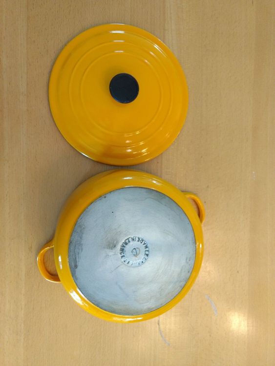 Le Creuset Topf 3 Liter (Gebraucht) in Zürich für CHF 191 – mit ...