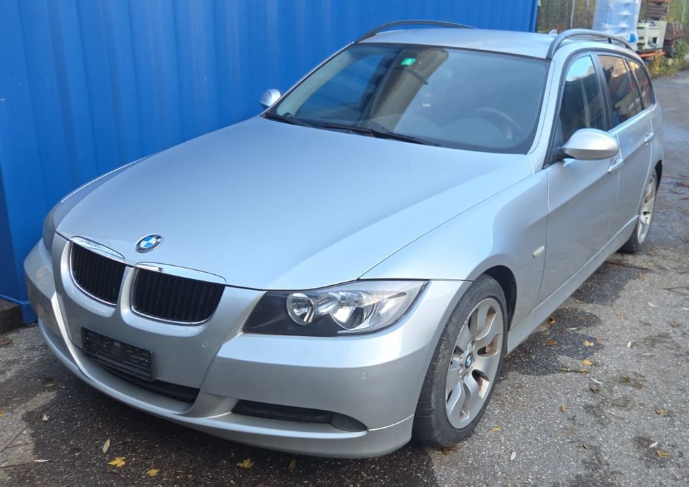 Belle BMW 318i Touring 143 CV . Année 2008. (Gebraucht) in St-Imier für CHF 1500 – nur Abholung ...