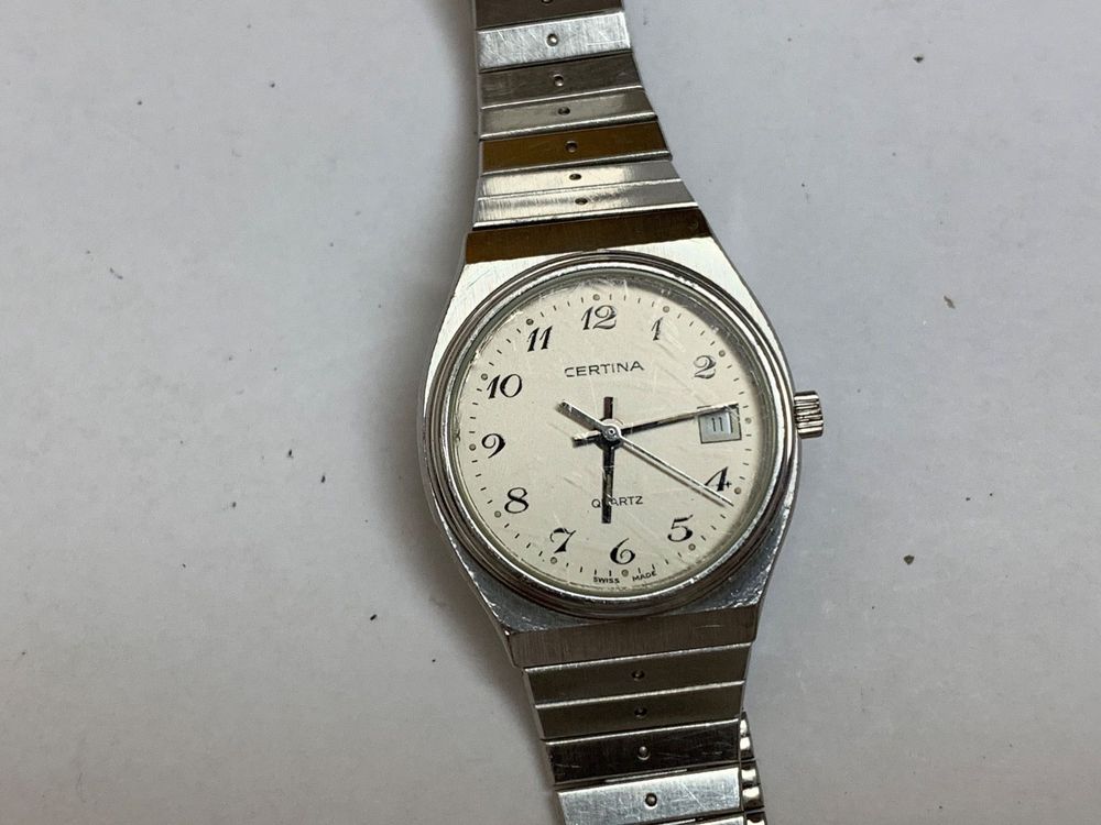 Certina Damenuhr Quarz läuft 24mm | Kaufen auf Ricardo