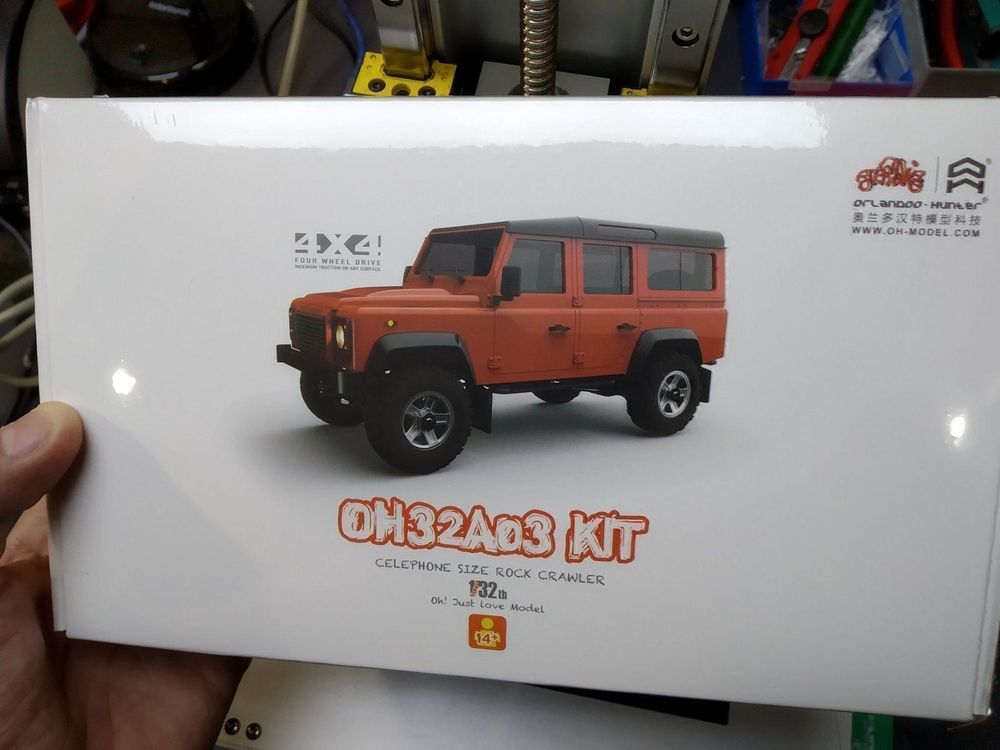 1/32 RC Kit Land Rover Defender OH32A03 (Neu und originalverpackt) in ...