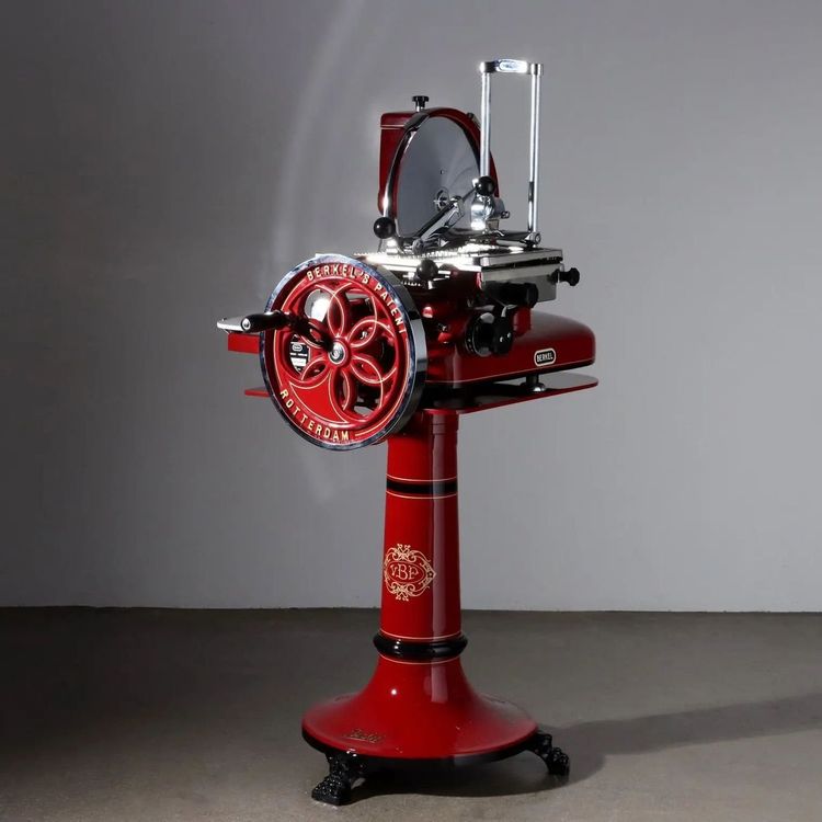 Berkel 115 restauriert mit Sockel – Ein Design-Unikat (Neu und ...