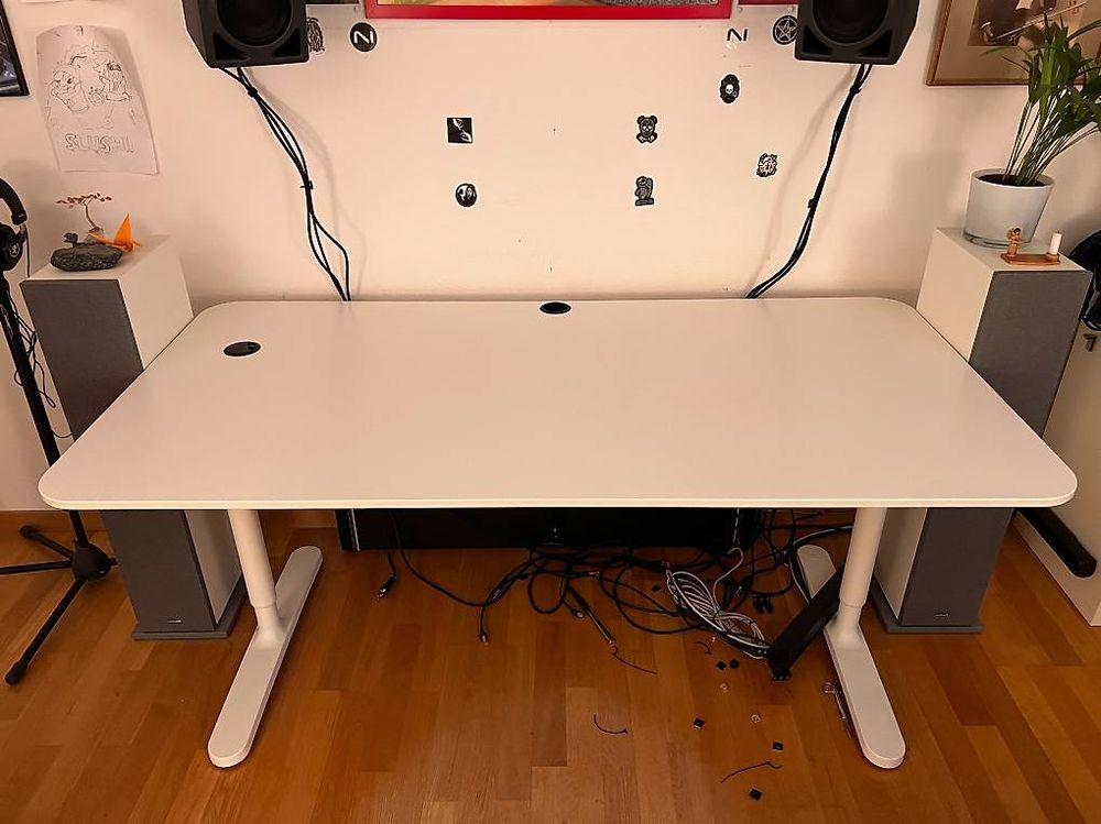 Schreibtisch Ikea BEKANT 160 x 80 (Gebraucht) in Egg b. Zürich für CHF ...