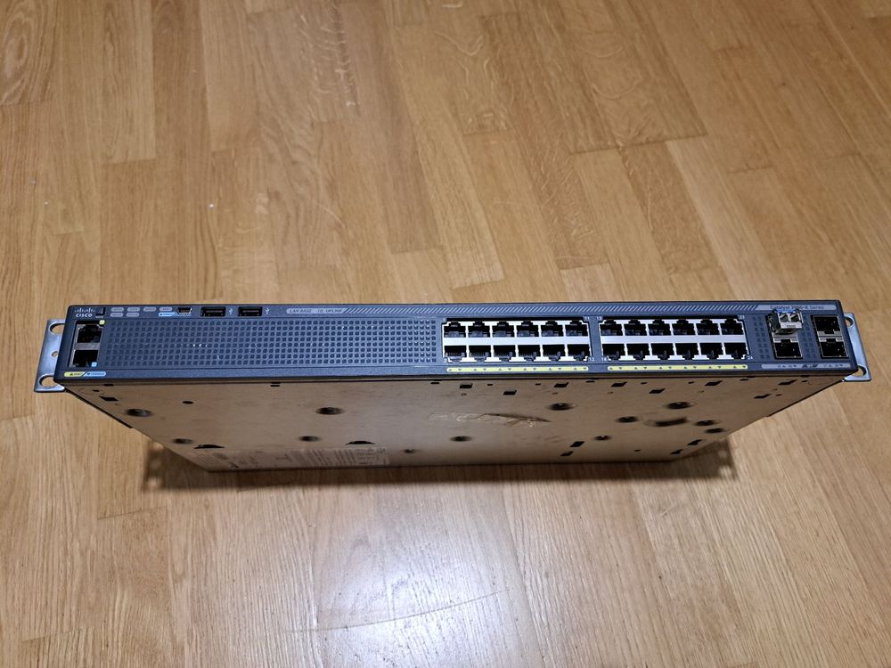 Cisco Catalyst 2960-X Switch (Gebraucht) in Effretikon für CHF 25 – nur ...