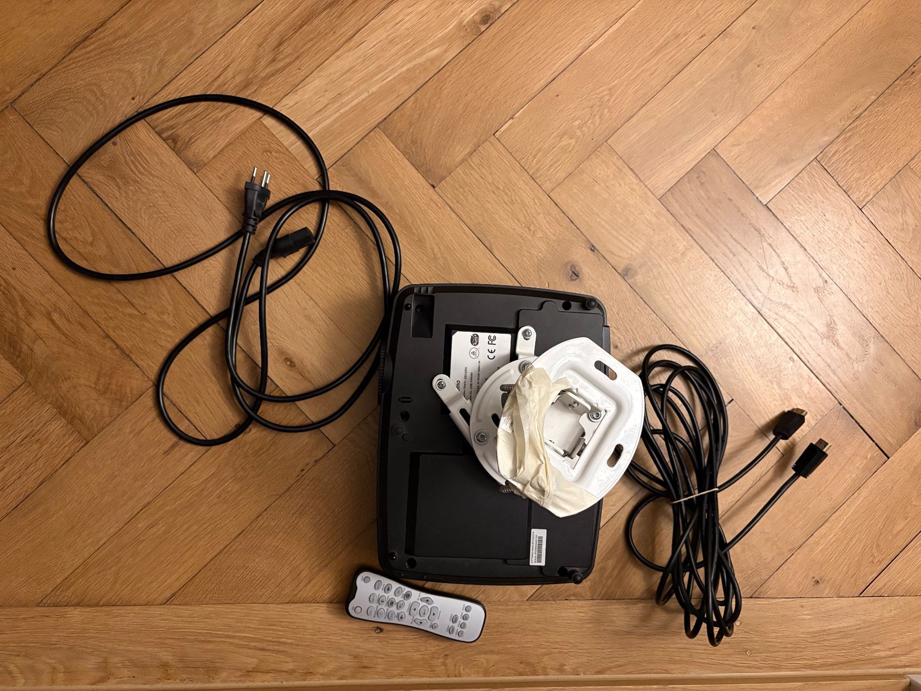 Optoma Beamer (gebraucht) (Gebraucht) in Bern für CHF 50 – nur Abholung ...