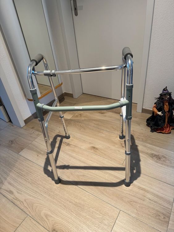 Gehilfe Flex - Höhenverstellbar (Gebraucht) in Niederbipp für CHF 19 ...
