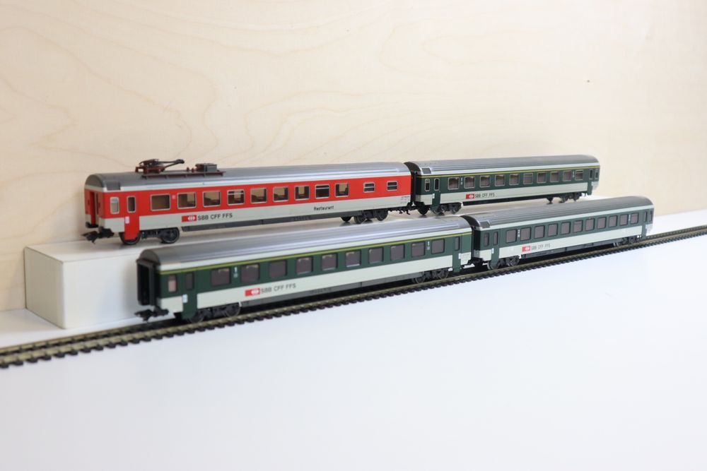 Märklin SBB Personen- und Restaurantwagen Set - H0 (Gebraucht) in Winterthur für CHF 59 – mit ...