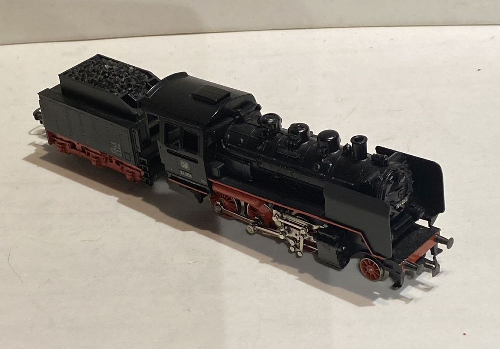 Märklin 3003 Dampflok/locomotive à vapeur DB 24 058 (Gebraucht) in Sonceboz-Sombeval für CHF 40 ...