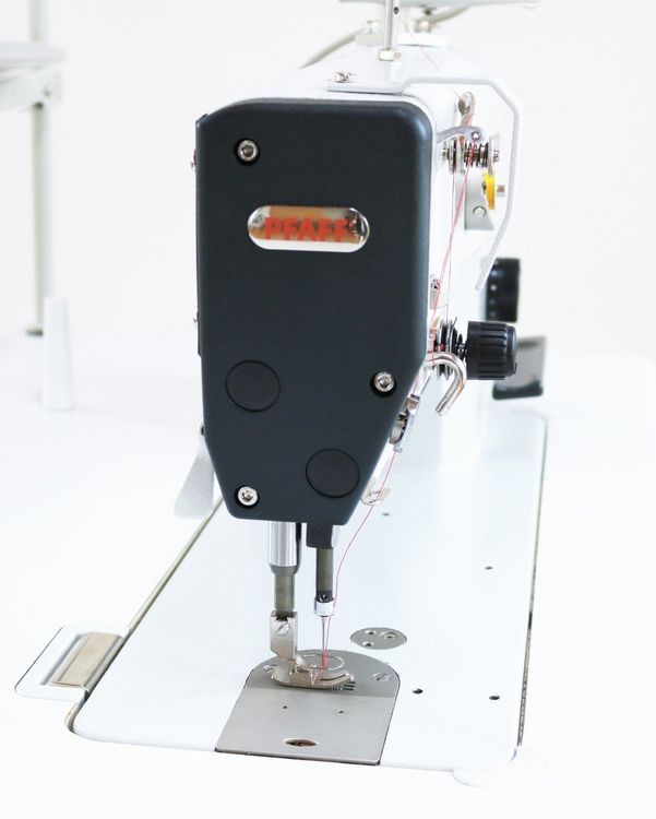 Pfaff 2083 Industrienähmaschine Neu (Neu und originalverpackt) in ...