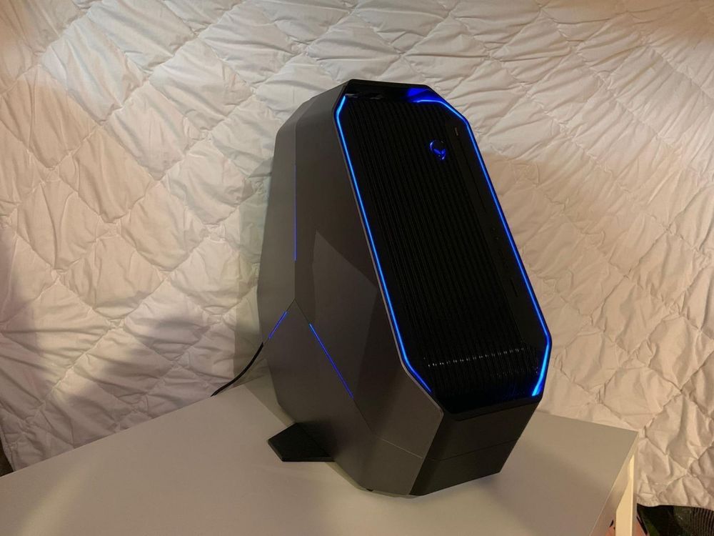 Alienware Area 51 R2 Gaming PC | Kaufen auf Ricardo
