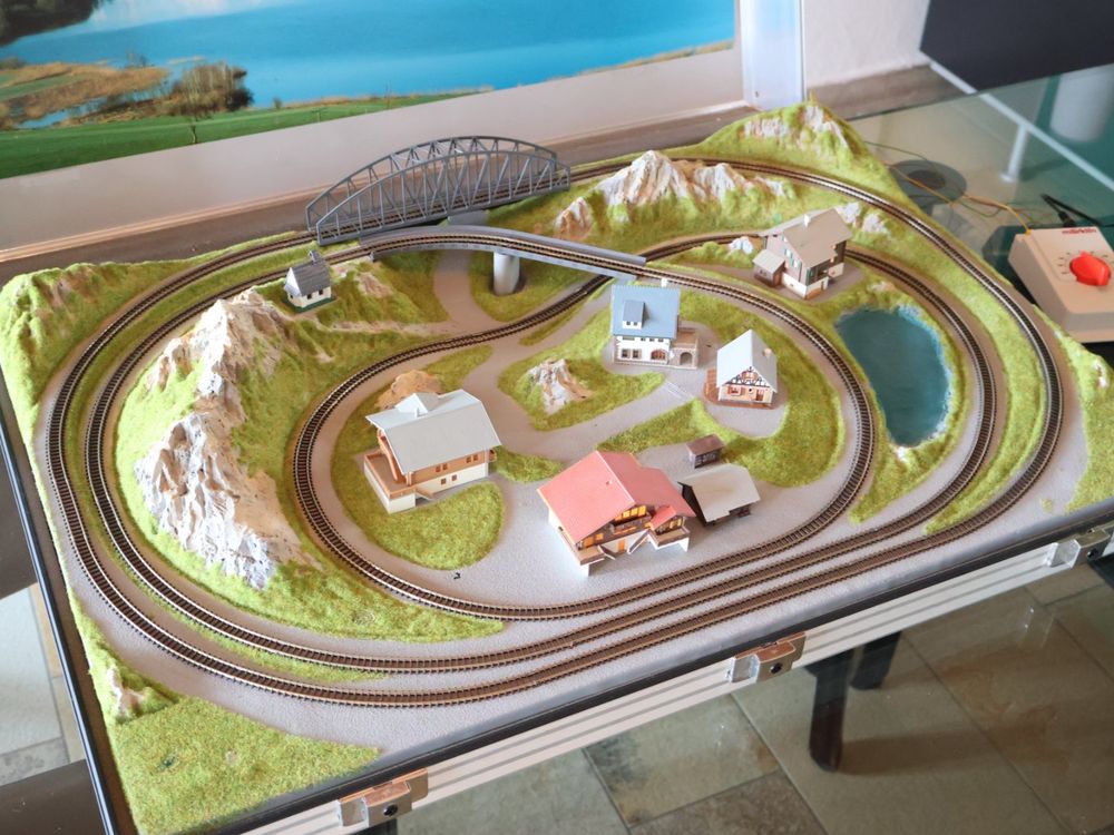 Noch Spur Z Modellbahn Koffer-Anlage 88281 Tessin NP: 1400.- | Kaufen ...