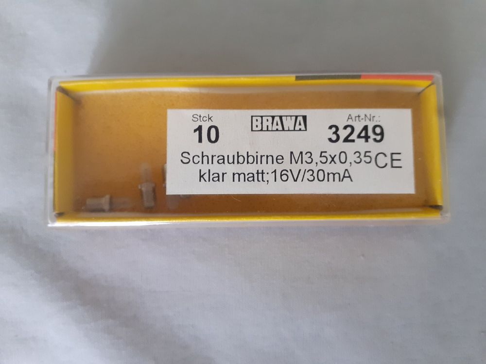Brawa 3249: 10 Schraubbirnen für 16 Volt (Neu und originalverpackt) in ...