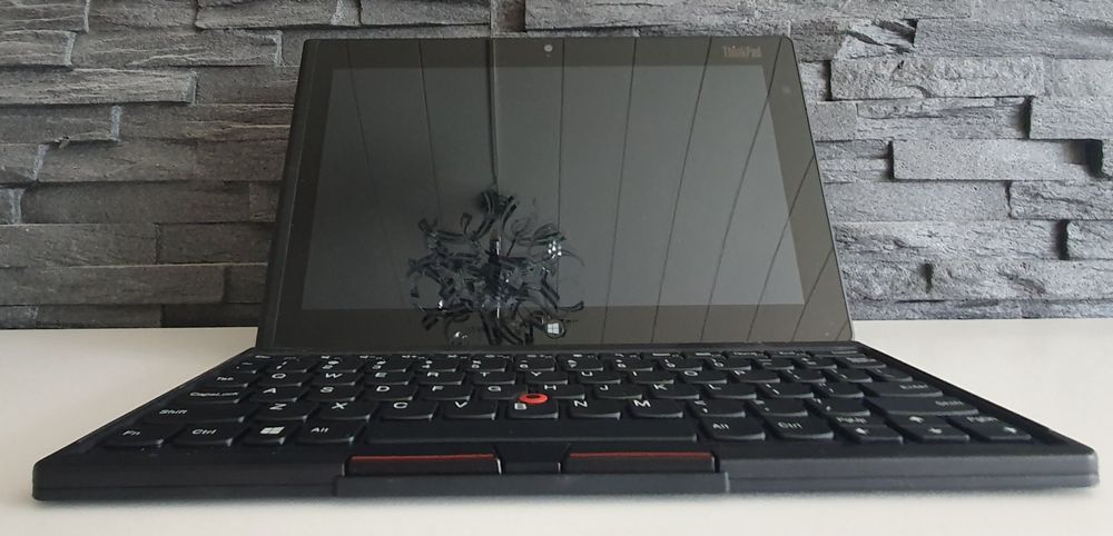 Lenovo Thinkpad Tablet (Défectueux) à pour CHF 22 – avec livraison ...