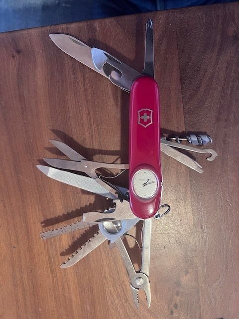 Victorinox SwissChamp Survival Kit SOS-Set 1.8816 (Uhr) (Neu und ...