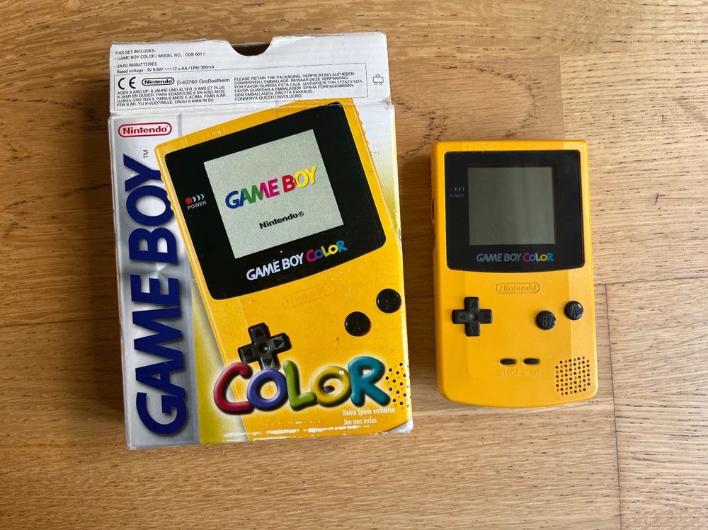 Game Boy Color Gelb + Pokemon rote Edition - Rarität (Gebraucht) in ...