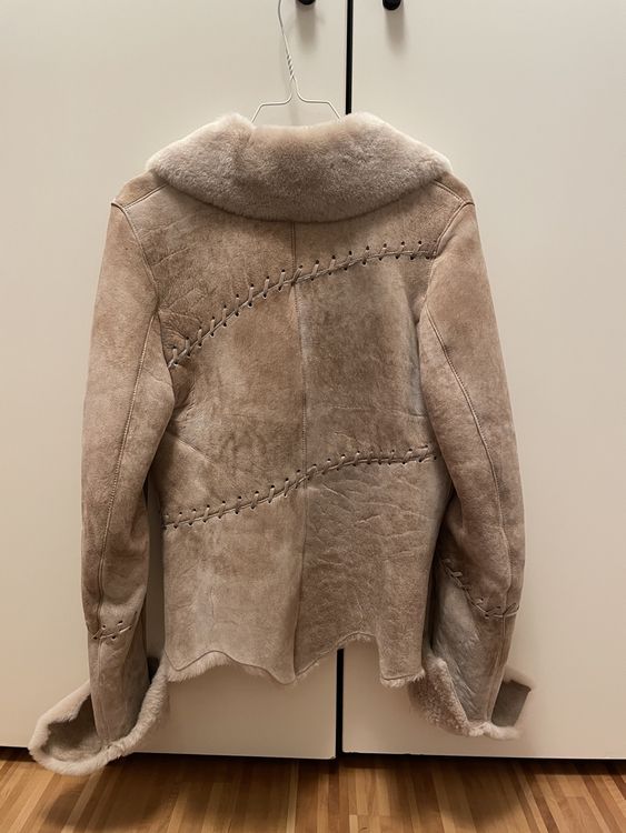 Neuwertige Lammfell Jacke Vent Couvert Paris (Neuf (Voir description)) à Zürich pour CHF 80 ...