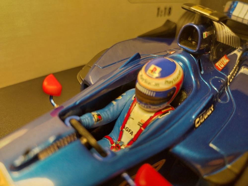F1 Prost Peugeot AP02, J.Trulli 1999, 1/18 Minichamps | Kaufen auf Ricardo