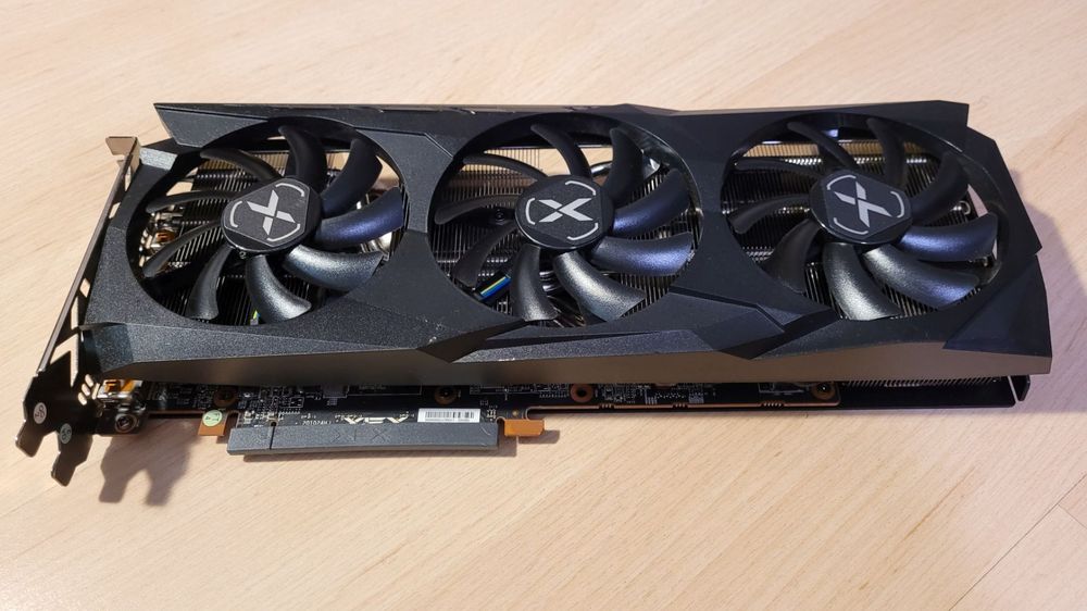 AMD Radeon SWIFT RX 6700 XT, 12 GB GDDR6, top Zustand (Gebraucht) in ...