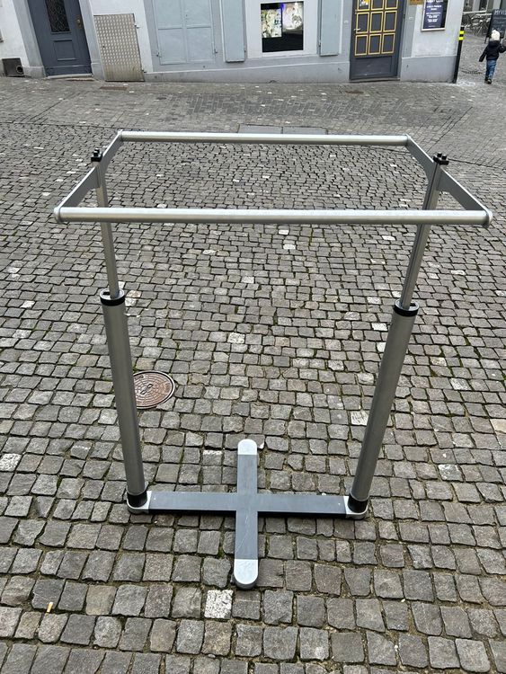 1 x Doppel-Ständer für Textilen (Gebraucht) in Zürich für CHF 70 – nur ...