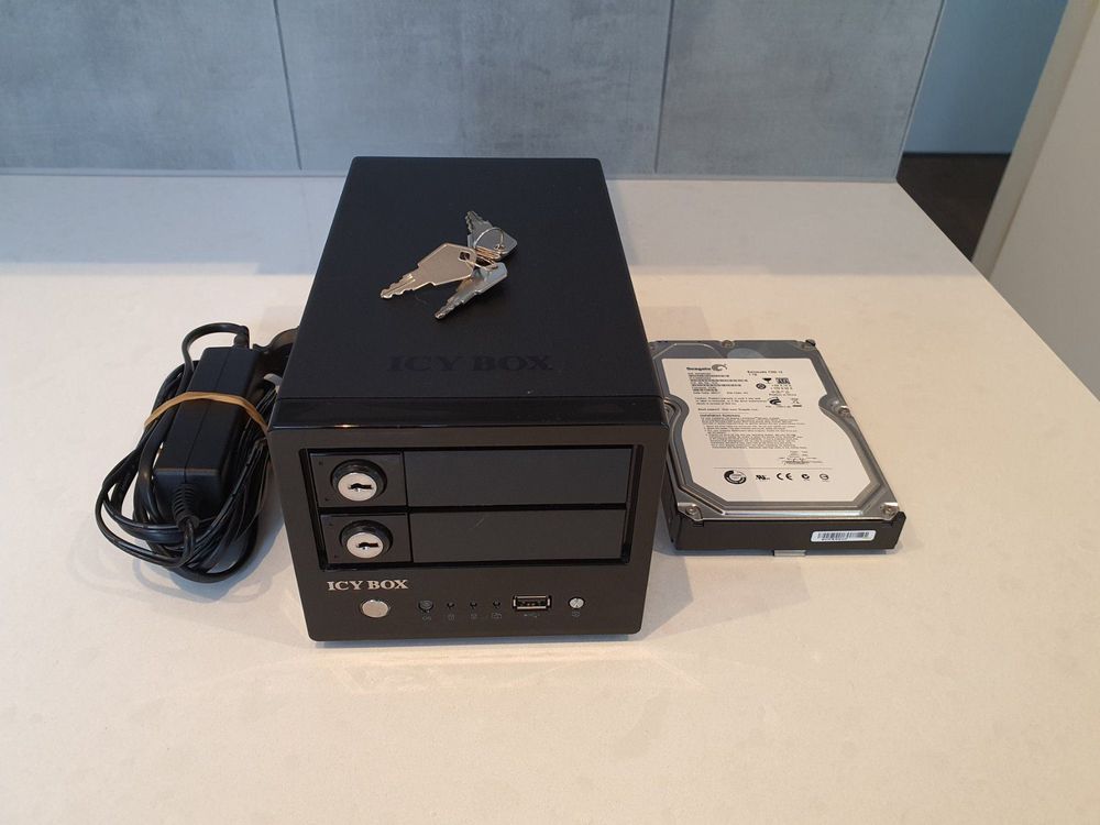ICY Box IB-NAS6220 NAS Media Server | Kaufen auf Ricardo
